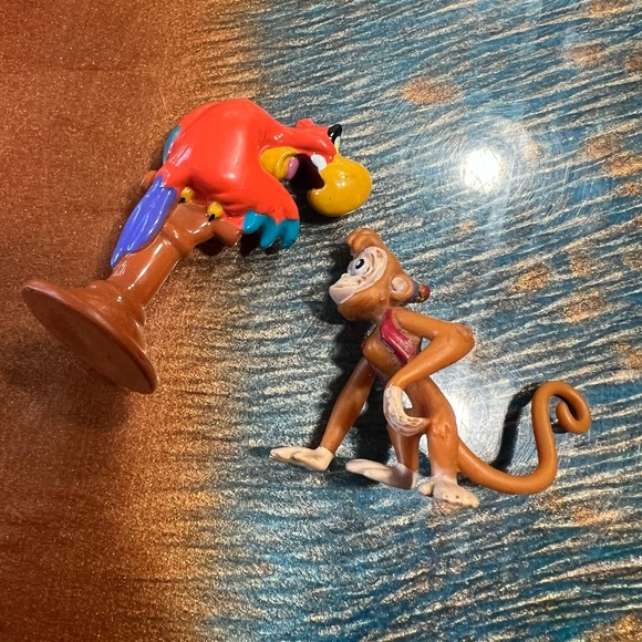 Disney | Toys | Vintage Aladdin Iago And Abu Monkey Mini Figures Set ...